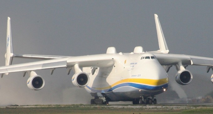 Antonov An-225 Mriya - cel mai mare avion din lume | Airlines Travel