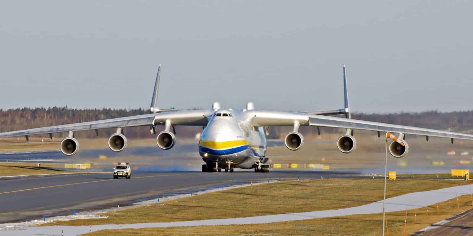 Antonov AN 225 Mriya D nyan n En B y k Kargo U a 